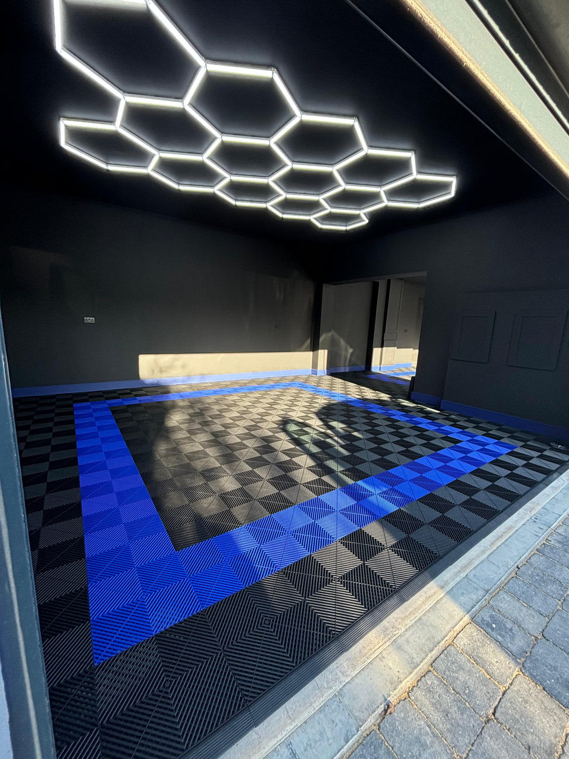 Modular Hexagon Lighting System | Garage lights