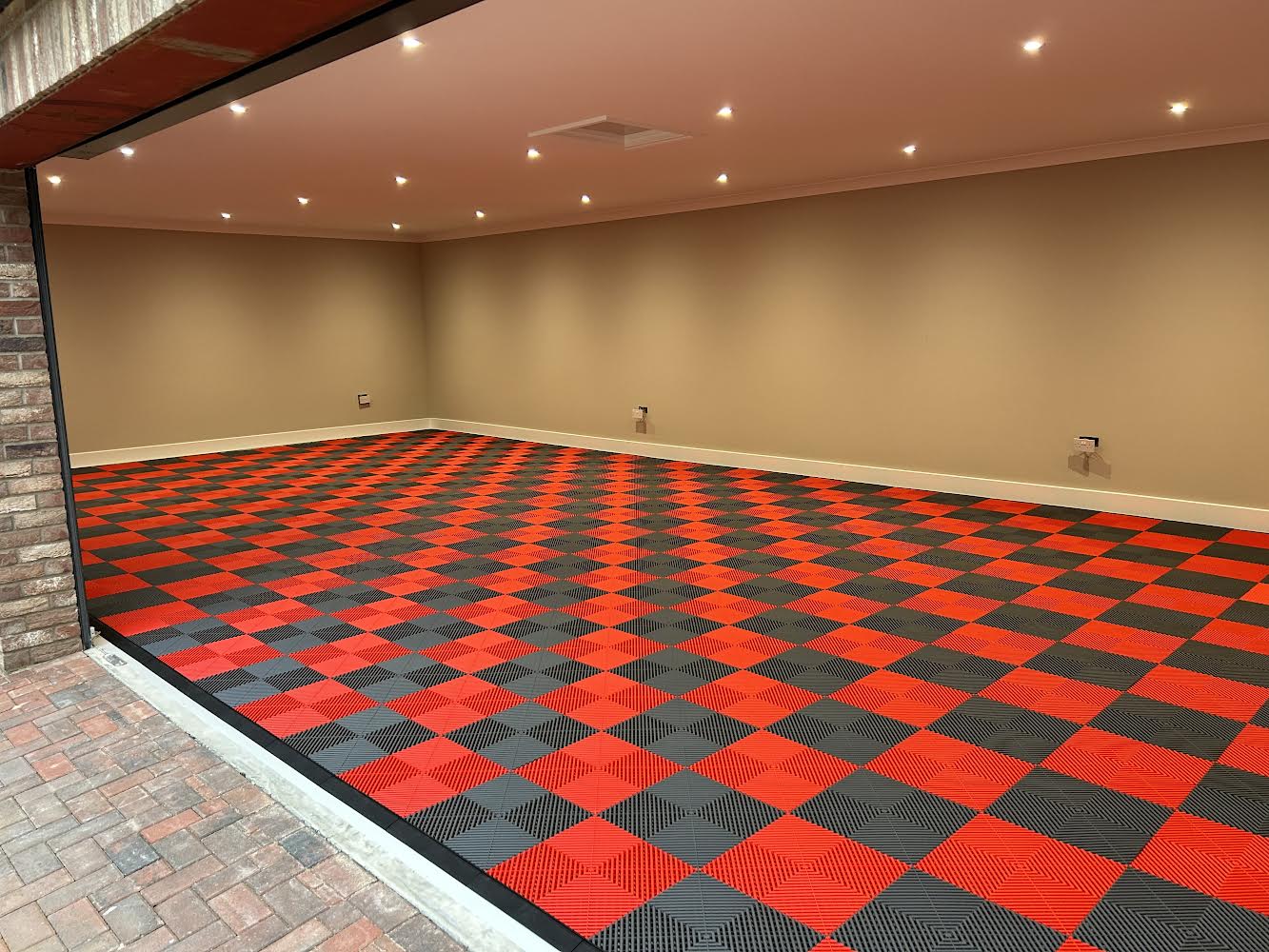 Browse Our Gallery for Quality Garage Flooring Solutions
